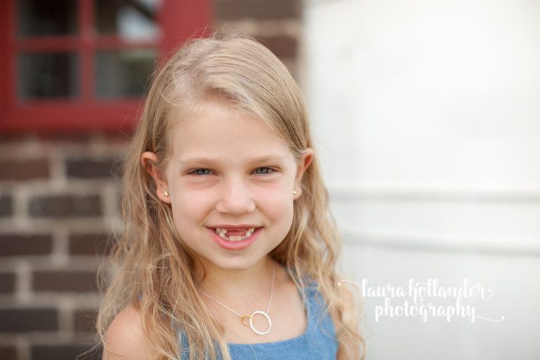 Summer Mini Sessions- family | Laura Hollander Photography