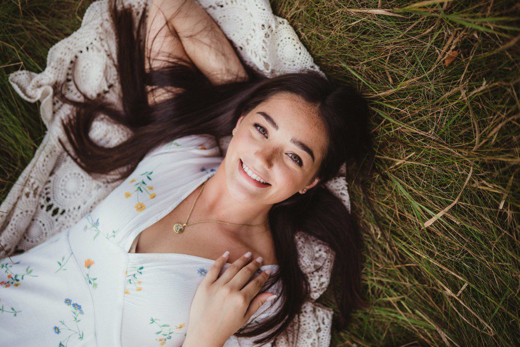 Senior portraits at Historic Bridge Park with Laura Hollander ...